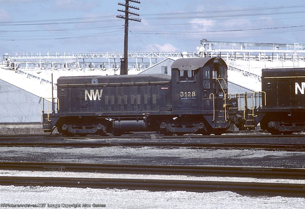 N&W SW8 3128
